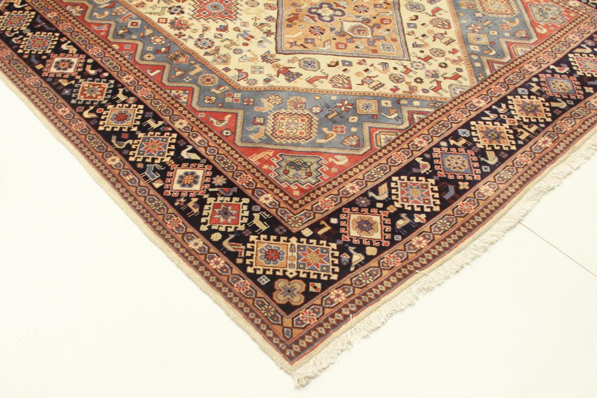 Semnan 321x203 ID15420 | NainTrading: Oriental Carpets in 300x200